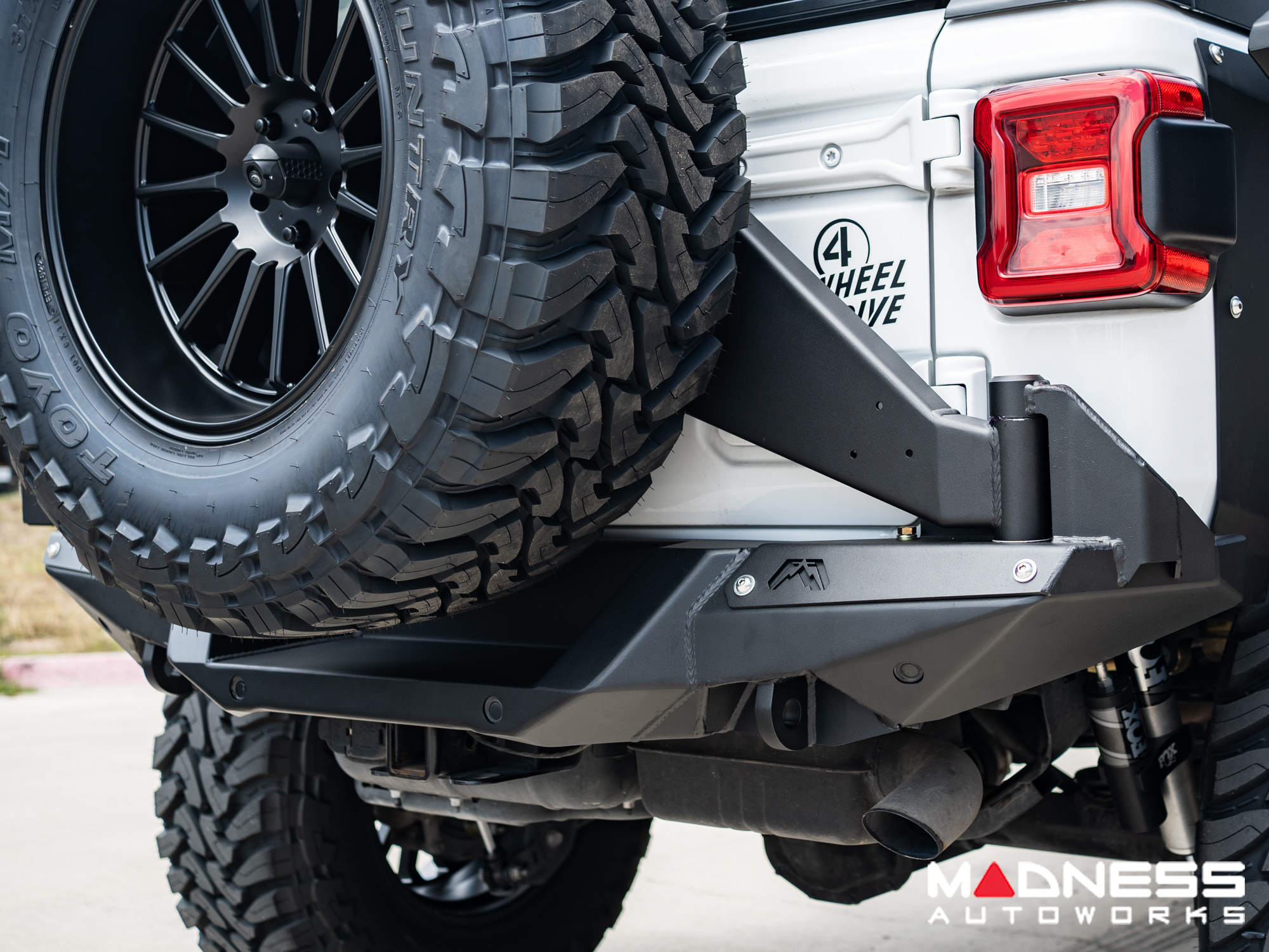 Jeep Wrangler JL Rear Bumper - Fab Fours, JL18-Y1851-1